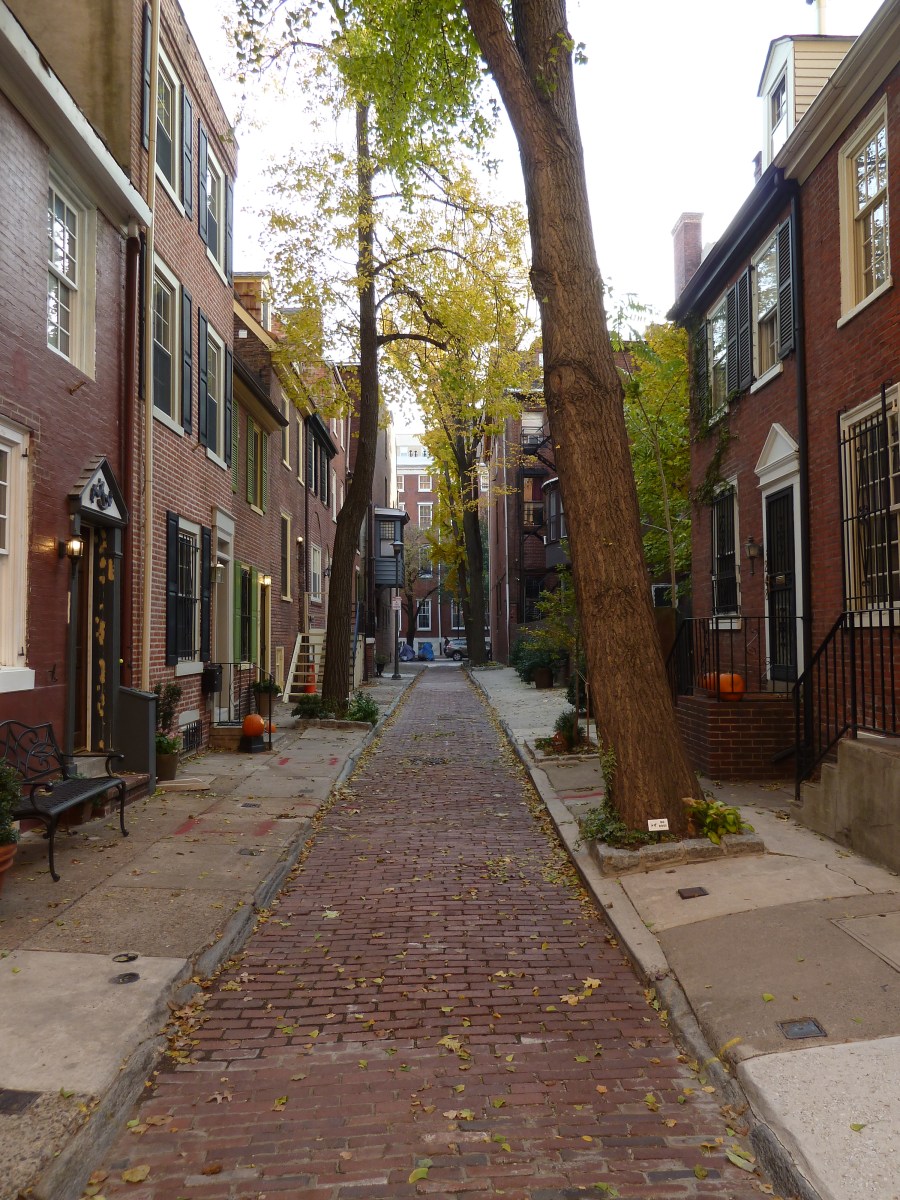 Discover Philadelphia’s historic alley streets; Walk Score hosts local ...